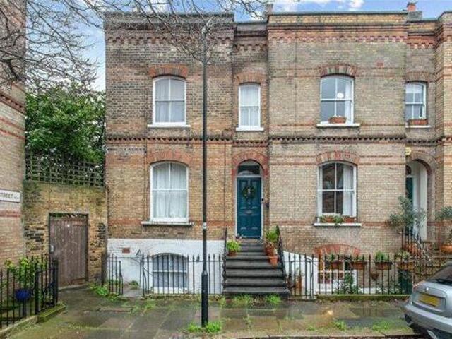1 Bedroom Apartment For Sale In London