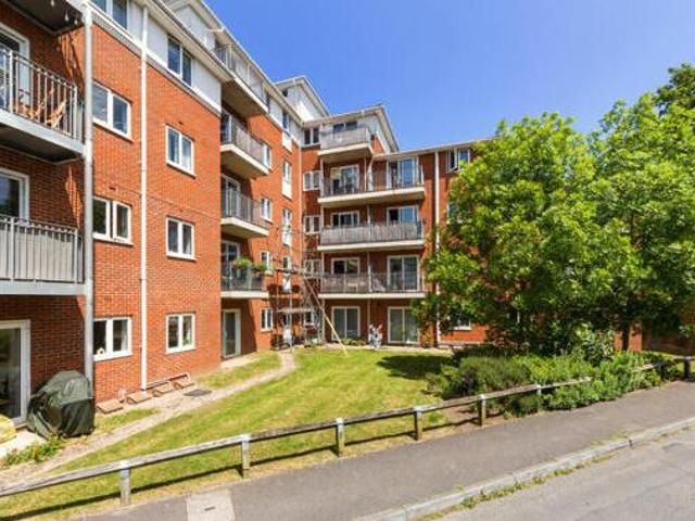 1 Bedroom Apartment For Sale In London
