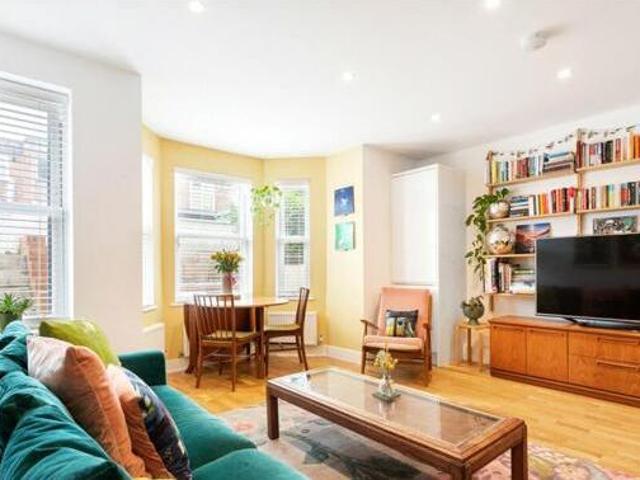 1 Bedroom Apartment For Sale In London