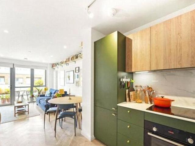 1 Bedroom Apartment For Sale In London