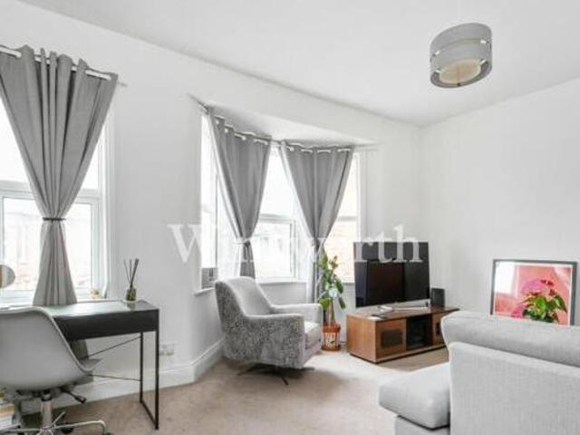 1 Bedroom Apartment For Sale In London