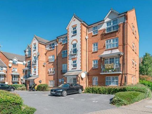 1 Bedroom Apartment For Sale In London