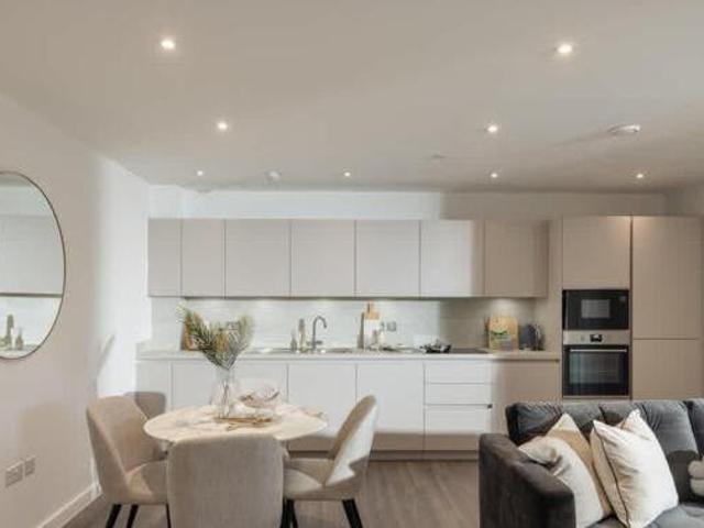 1 Bedroom Apartment For Sale In London