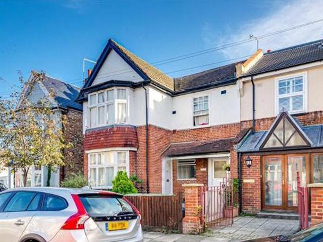 1 Bedroom Apartment For Sale In London