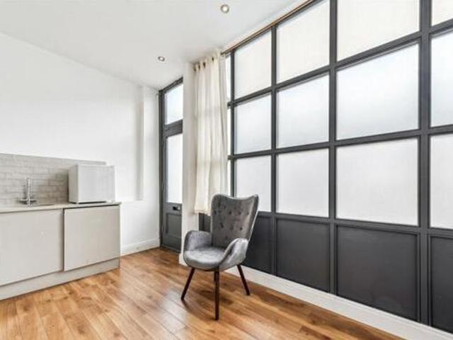 1 Bedroom Apartment For Sale In London
