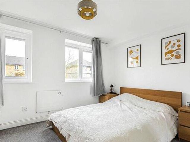 1 Bedroom Apartment For Sale In London