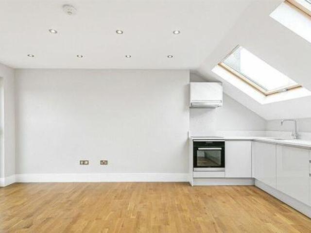1 Bedroom Apartment For Sale In London