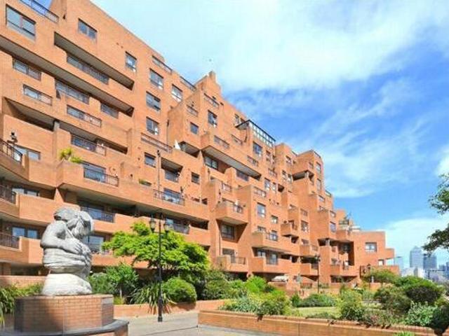 1 Bedroom Apartment For Sale In London
