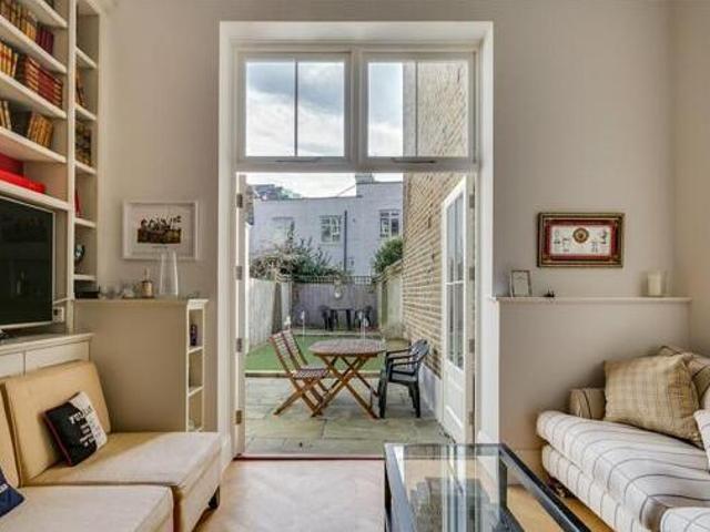 1 Bedroom Apartment For Sale In London