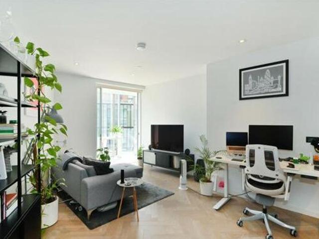 1 Bedroom Apartment For Sale In London