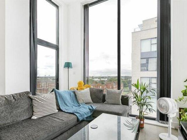 1 Bedroom Apartment For Sale In London
