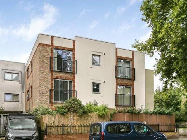 1 Bedroom Apartment For Sale In London