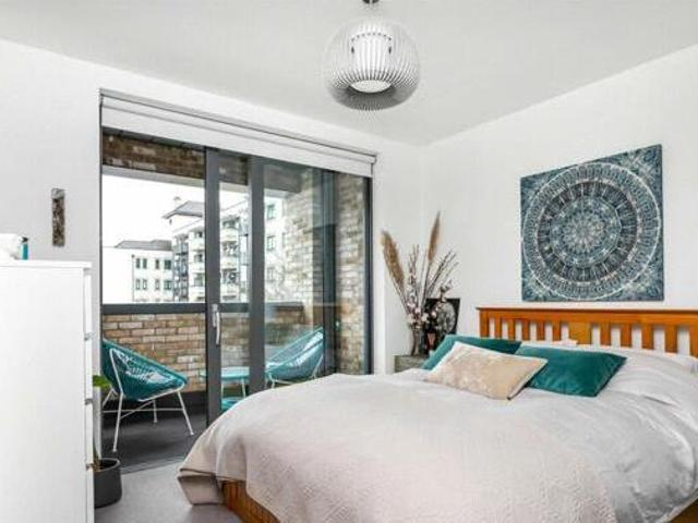 1 Bedroom Apartment For Sale In London