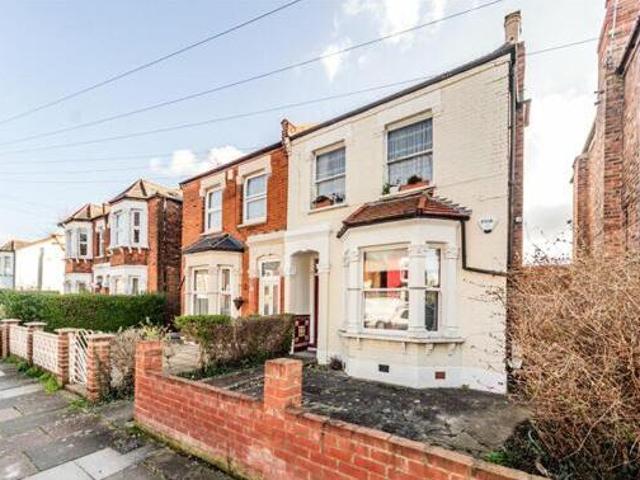 1 Bedroom Apartment For Sale In London