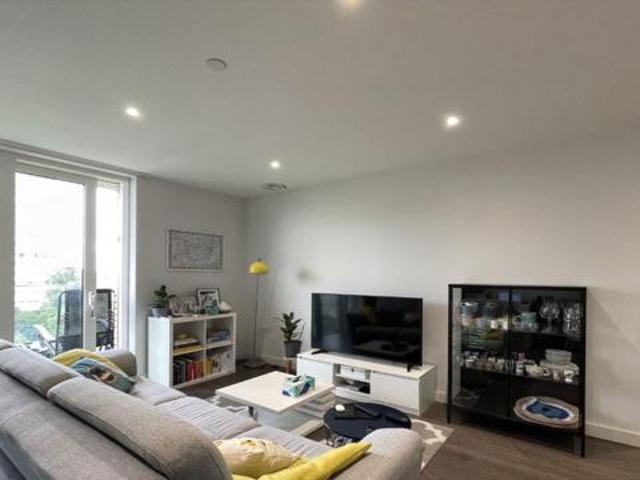 1 Bedroom Apartment For Sale In London