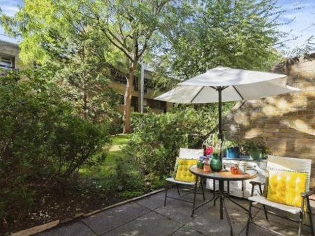 1 Bedroom Apartment For Sale In London