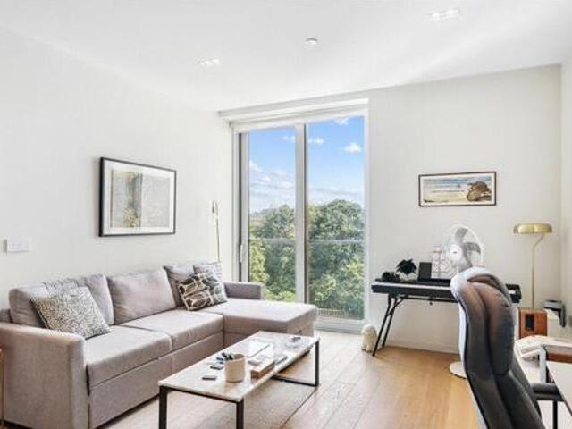 1 Bedroom Apartment For Sale In London