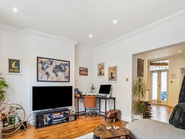 1 Bedroom Apartment For Sale In London