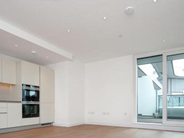 1 Bedroom Apartment For Sale In London