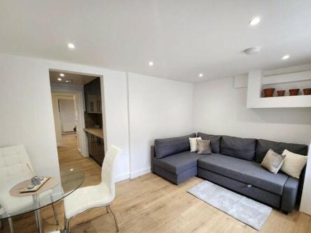 1 Bedroom Apartment For Sale In London