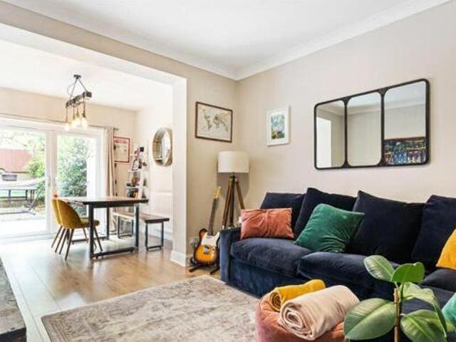 1 Bedroom Apartment For Sale In London