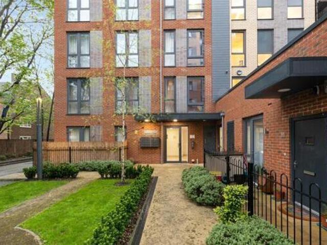 1 Bedroom Apartment For Sale In London