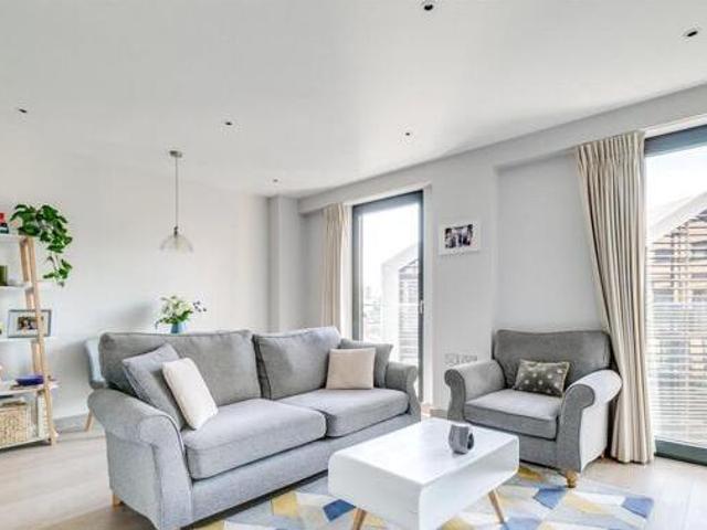 1 Bedroom Apartment For Sale In London