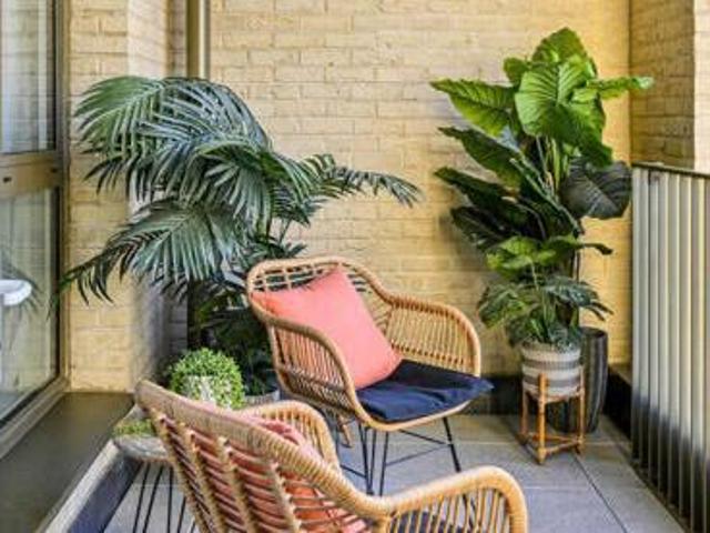 1 Bedroom Apartment For Sale In London