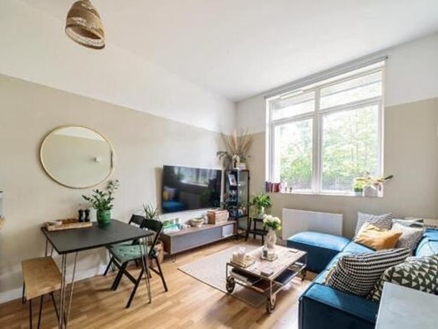 1 Bedroom Apartment For Sale In London