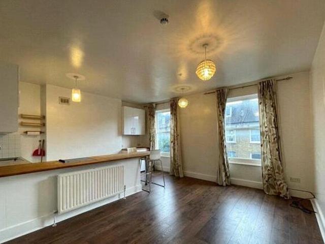 1 Bedroom Apartment For Sale In London