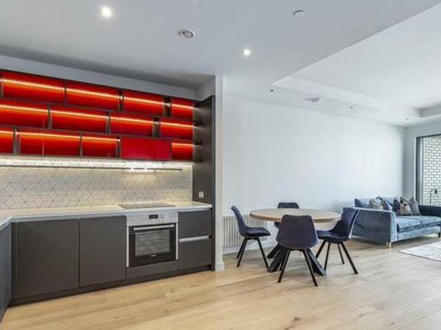 1 Bedroom Apartment For Sale In London City Island