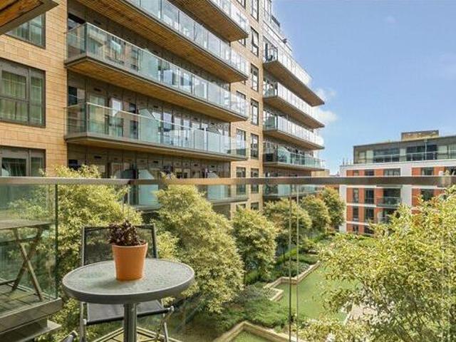 1 Bedroom Apartment For Sale In Longfield Avenue