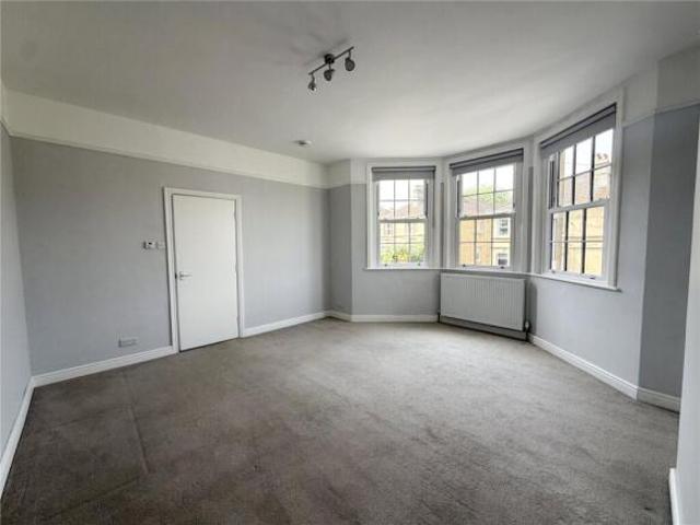 1 bedroom apartment for sale in Lower Oldfield Park, Bath, BA2
