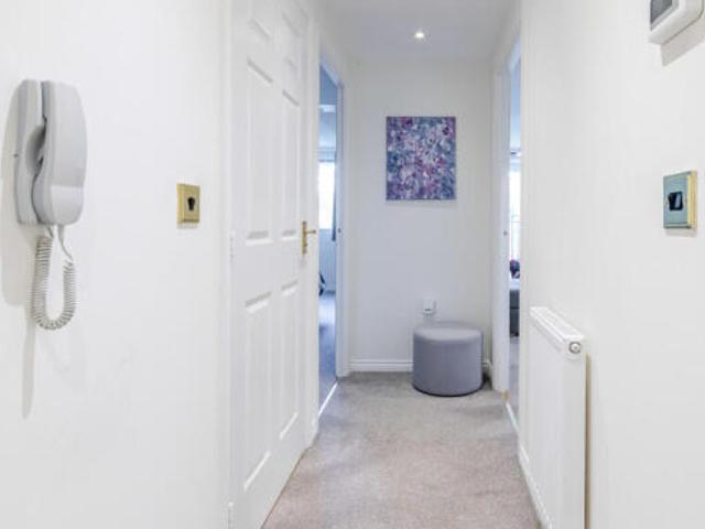 1 bedroom apartment for sale in Loweswater Close, WD25