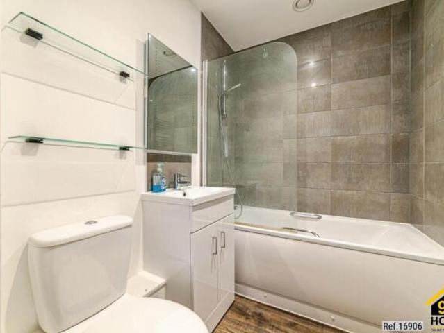 1 bedroom apartment for sale in Park Heights, Basingstoke, RG22
