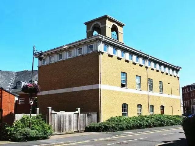 1 bedroom apartment for sale in partens Court, Hensborough, pa.