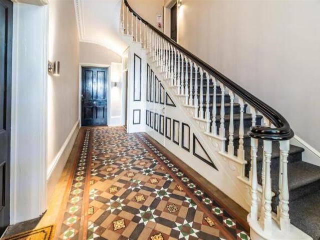 1 bedroom apartment for sale in Pelham Crescent, The Park, NG7