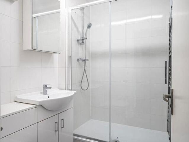 1 bedroom apartment for sale in Phoenix House, Bath, Somerset, BA1 2SL, BA1