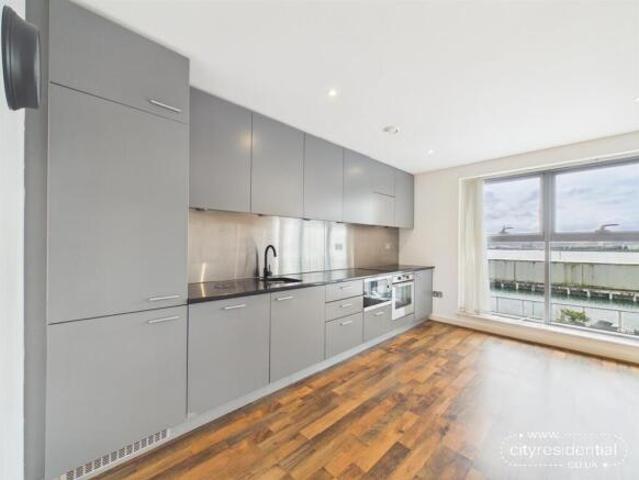 1 bedroom apartment for sale in Princes Dock, Liverpool, L3