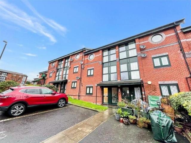 1 bedroom apartment for sale in Priory Wharf, Birkenhead, Birk.