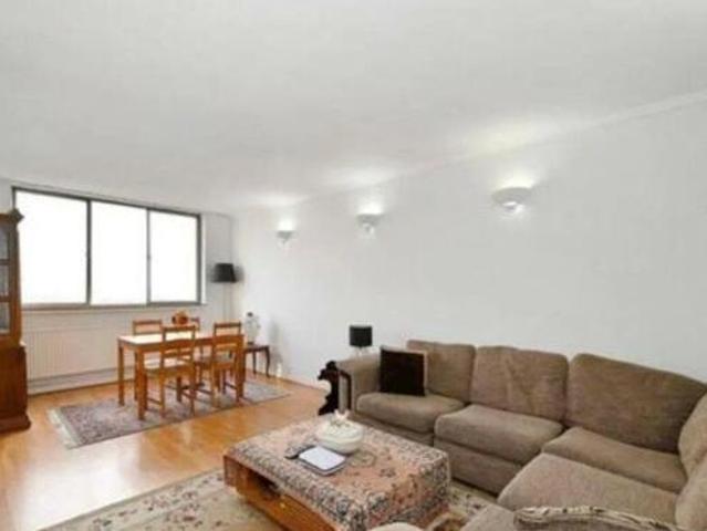 1 Bedroom Apartment For Sale In Quadrangle Tower
