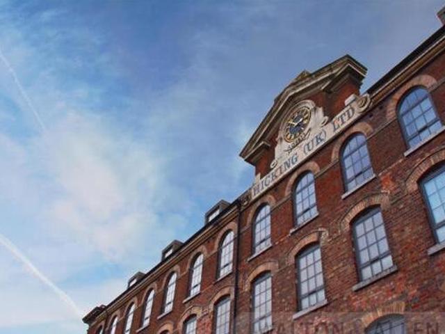 1 Bedroom Apartment For Sale In Queens Road