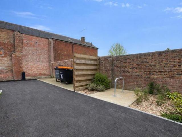 1 bedroom apartment for sale in R L Stevenson Avenue, Bournemouth, BH4