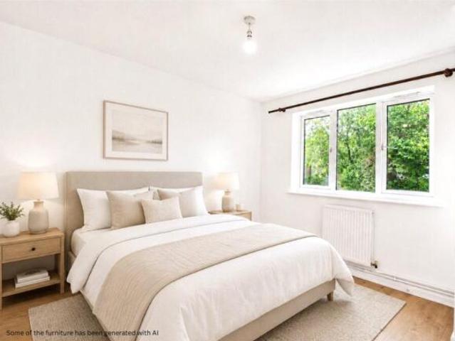 1 bedroom apartment for sale in Rectory Lane, Tooting, London, SW17