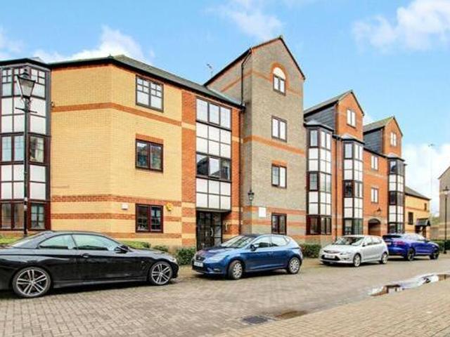 1 Bedroom Apartment For Sale In Reading