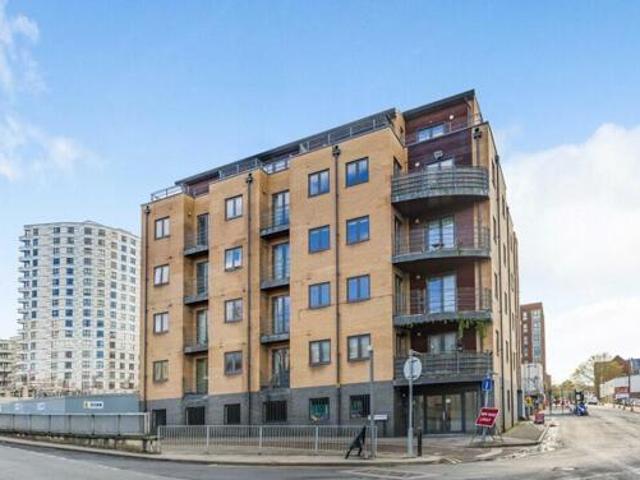 1 Bedroom Apartment For Sale In Reading