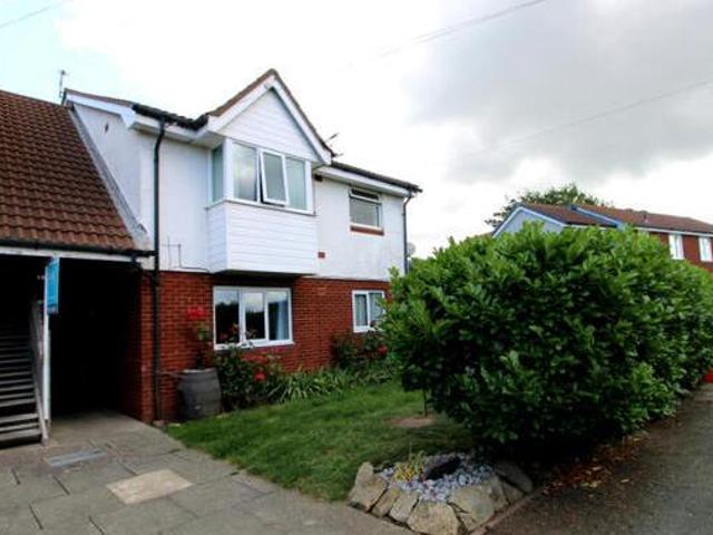 1 Bedroom Apartment For Sale In Rhyl, Denbighshire