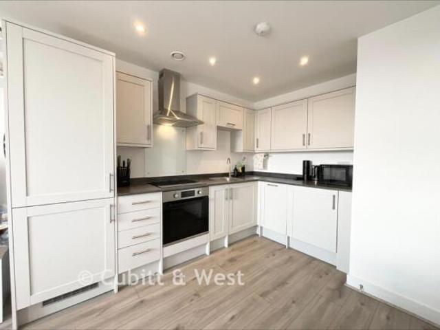 1 bedroom apartment for sale in Romany Road, Worthing, West Sussex, BN13
