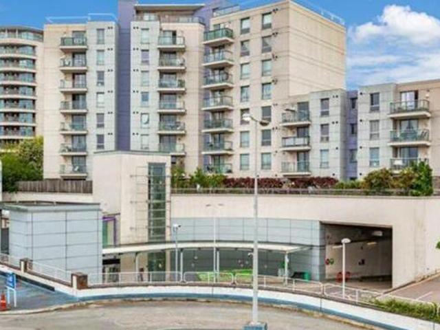 1 Bedroom Apartment For Sale In Romford