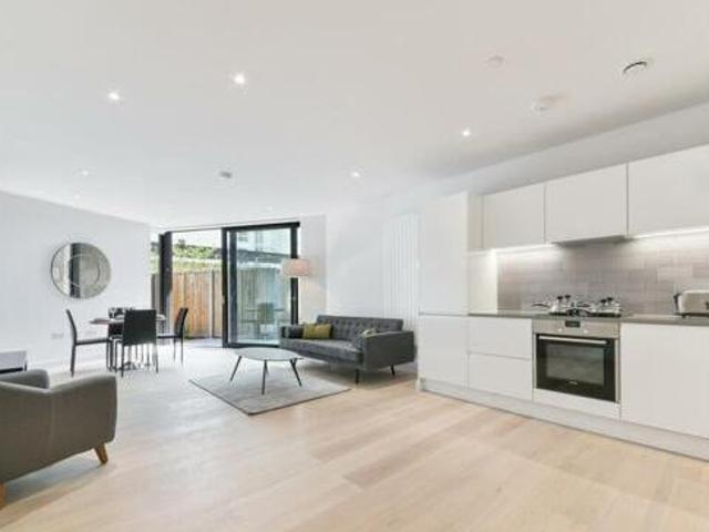 1 Bedroom Apartment For Sale In Royal Wharf, London